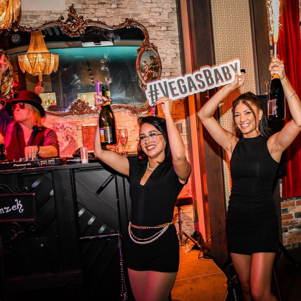 1923 Prohibition Bar - aVenue Event Group